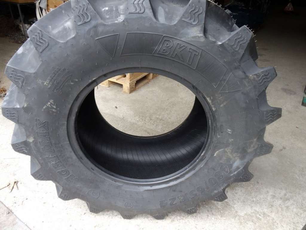 BKT AgriMax RT765 480/65-R24 - Landtechnik Hohenwarter - Qualität ...
