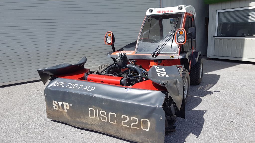 Reform Metrac H7 S - Landtechnik Hohenwarter - Qualität schafft vertrauen